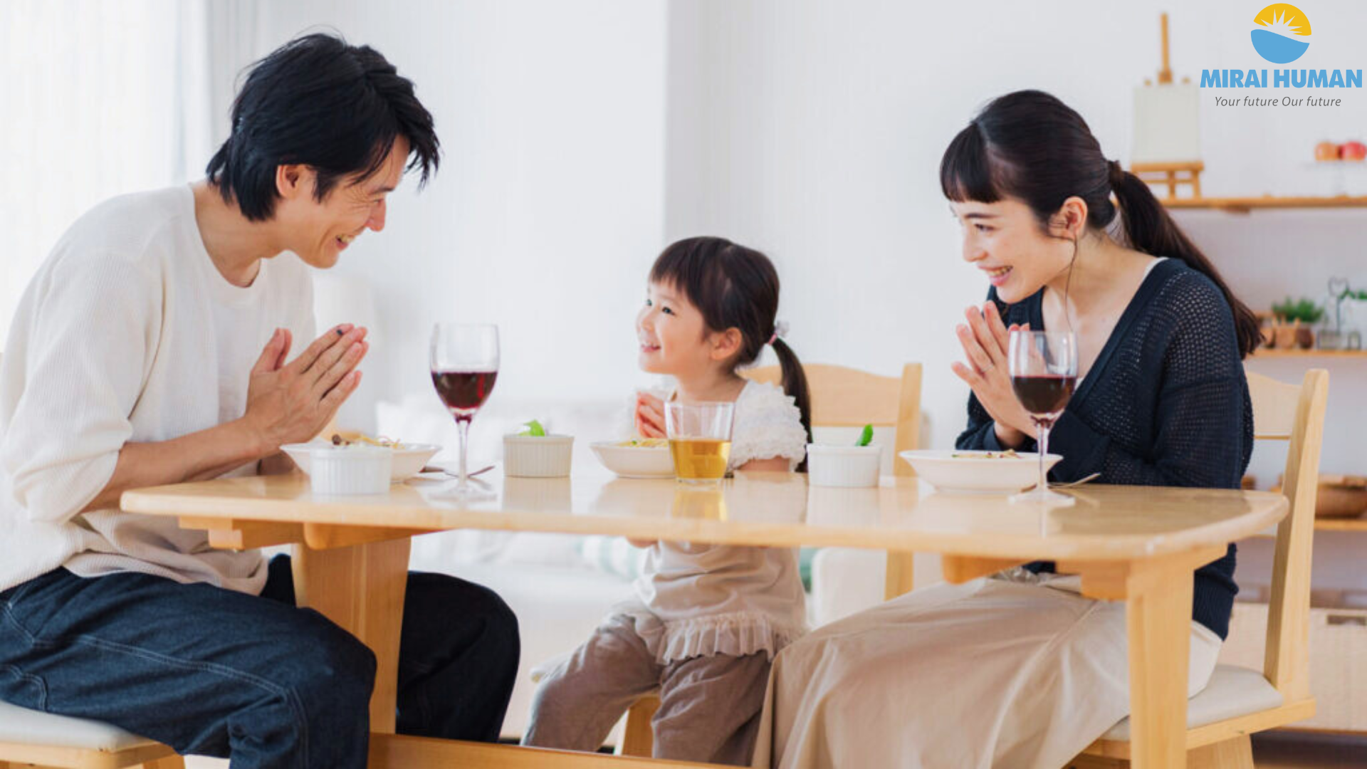 Ý nghĩa câu Itadakimasu của người Nhật trước khi ăn